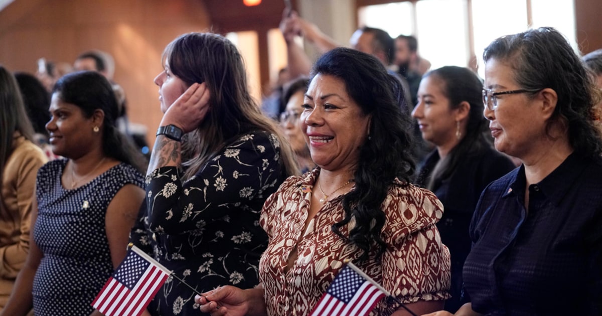 Más del 50% de los inmigrantes en EE.UU. viven en cuatro estados y la ...