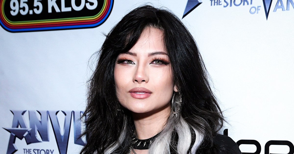 The Smashing Pumpkins pick Kiki Wong as new guitarist out of 10,000 ...