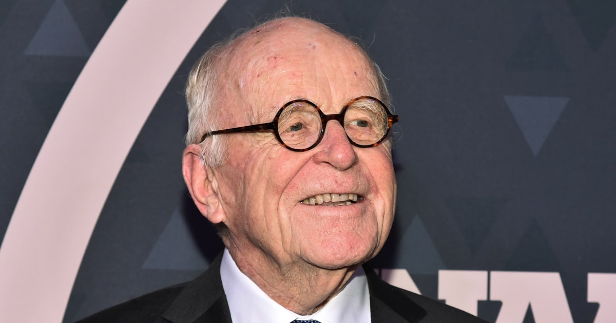 Bruce Nordstrom, who helped grow family-led department store chain ...