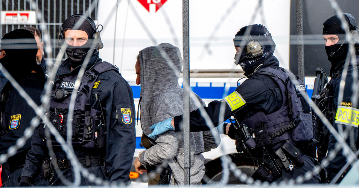 Alleged leaders of a suspected far-right coup plot are going on trial ...