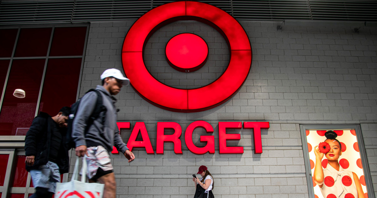 Target says shoppers are buying fewer groceries and home goods