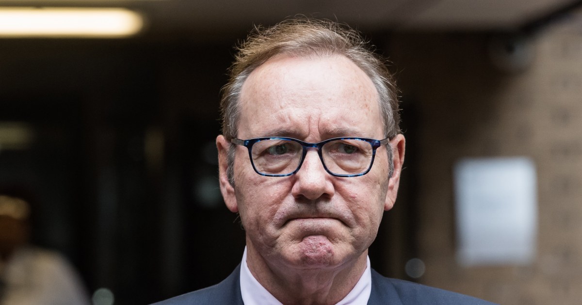 Kevin Spacey admits to 'being too handsy,' says he's broke due to legal ...