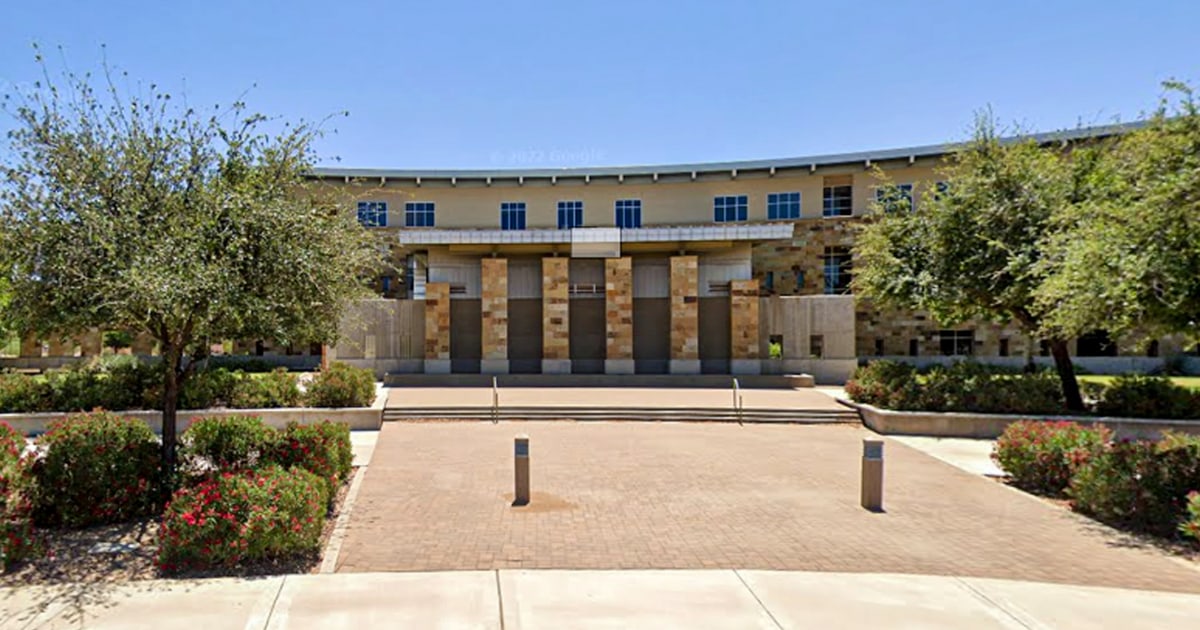 Father charged with murder after 2-year-old is left in car during 109 ...