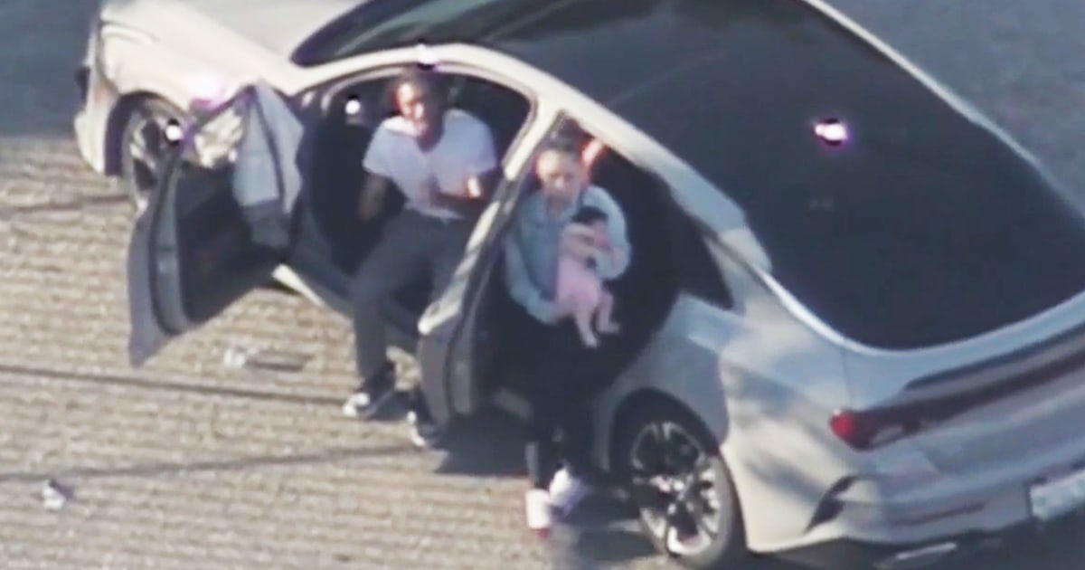 Car chase suspect leads police on pursuit with his 2-month-old baby in ...