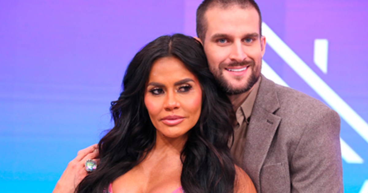 Clovis explica por qué abandona la obra de teatro de Maripily