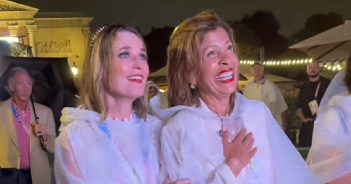 Hoda Kotb and Savannah Guthrie Watch Céline Dion