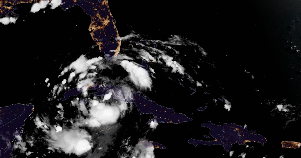 Tropical Depression 4 expected to strengthen over southeastern Gulf of ...