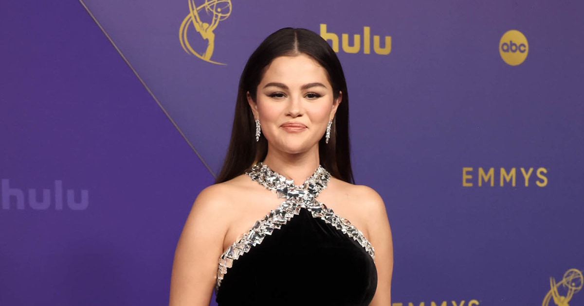 Selena Gomez's Boyfriend Benny Blanco Kisses Her On Cheek At Emmys