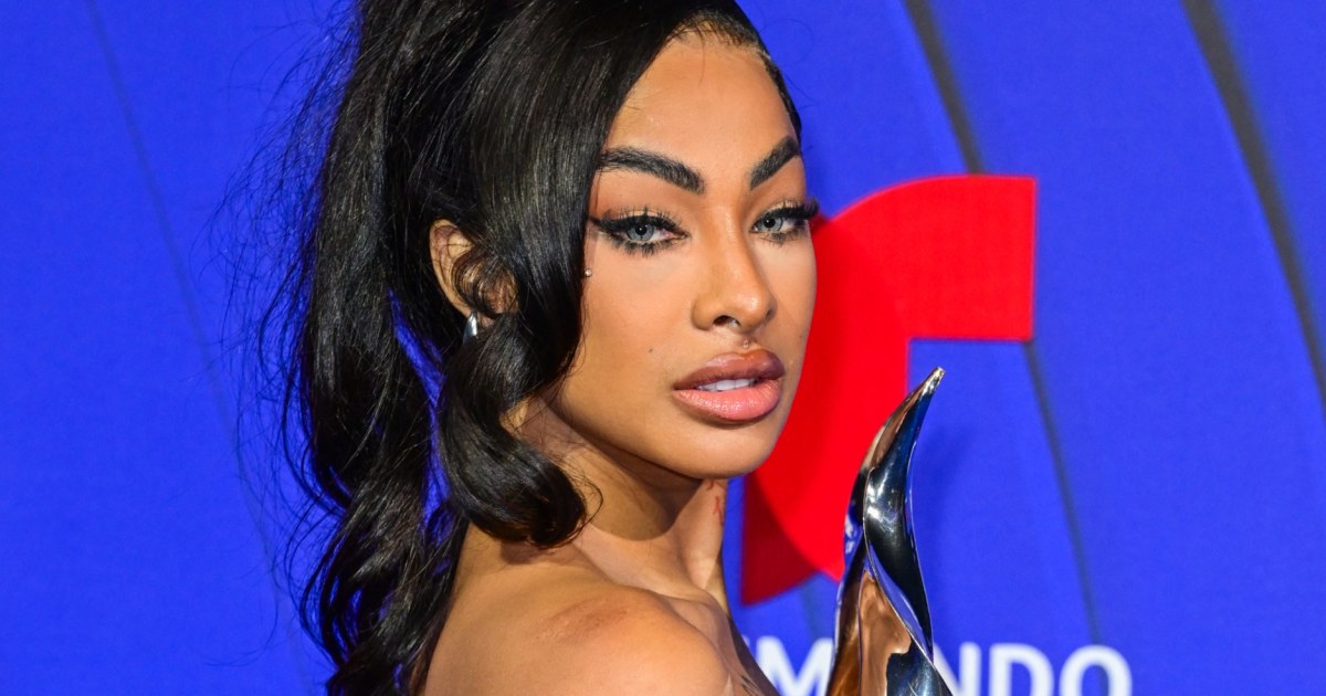 Yailín 'La Más Viral' golpea a una mujer, Cattleya estaba ahí