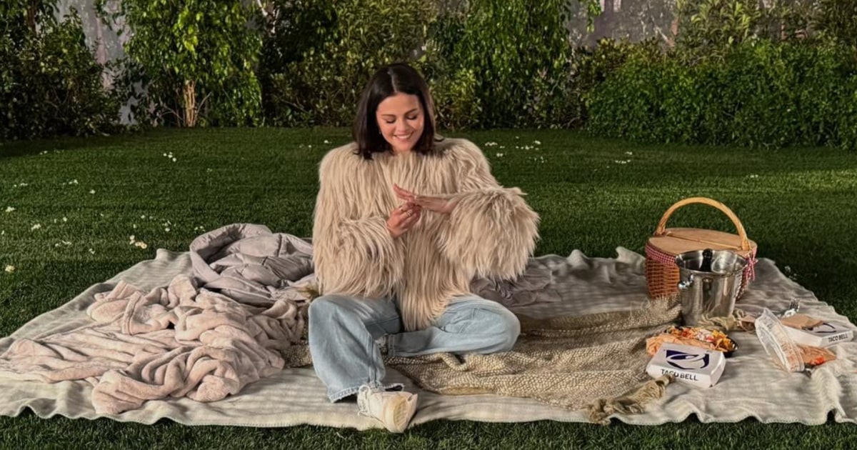Selena Gomez y Benny Blanco hacen un romántico picnic