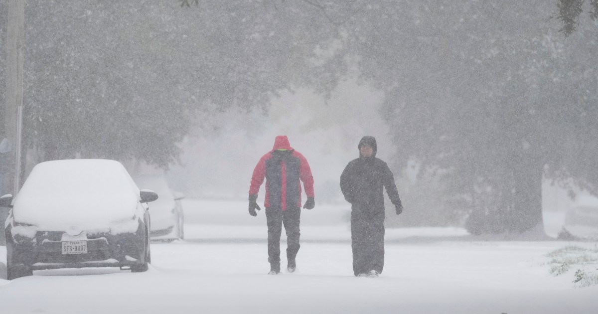 Dangerous 'rare winter storm' hits Gulf Coast with historic snowfall