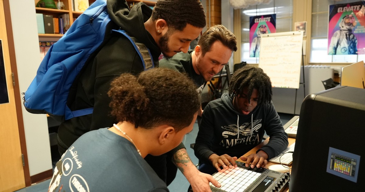 Hip-hop Therapy for Teens: Coping with Loss, Trauma, and Stress - TIme News