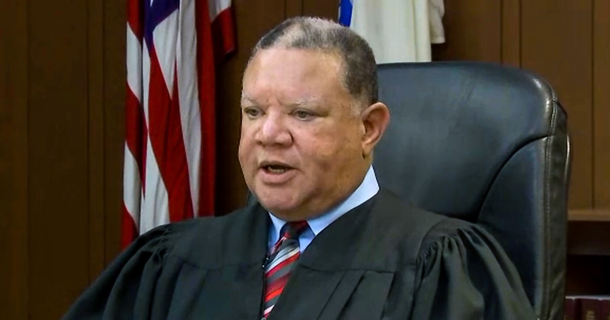 Judge finds ICE agent in contempt and dismisses a case that was ...