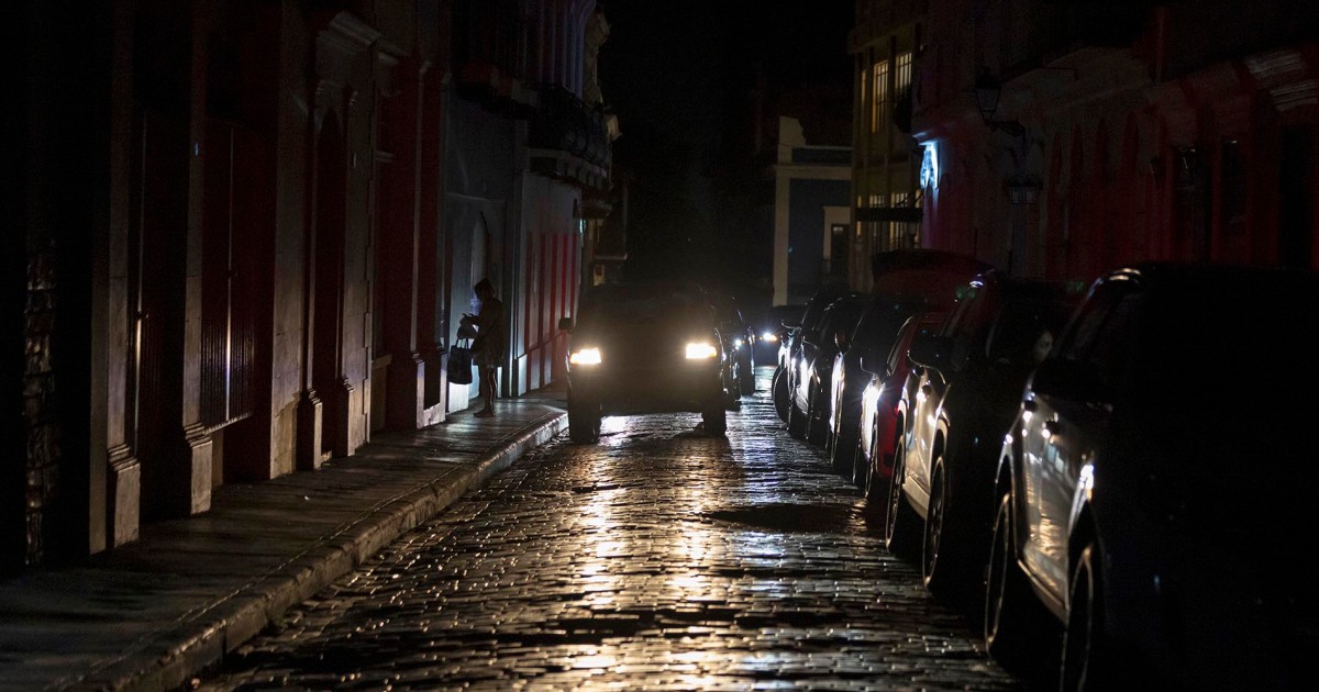 Puerto Rico goes completely dark after another islandwide power outage