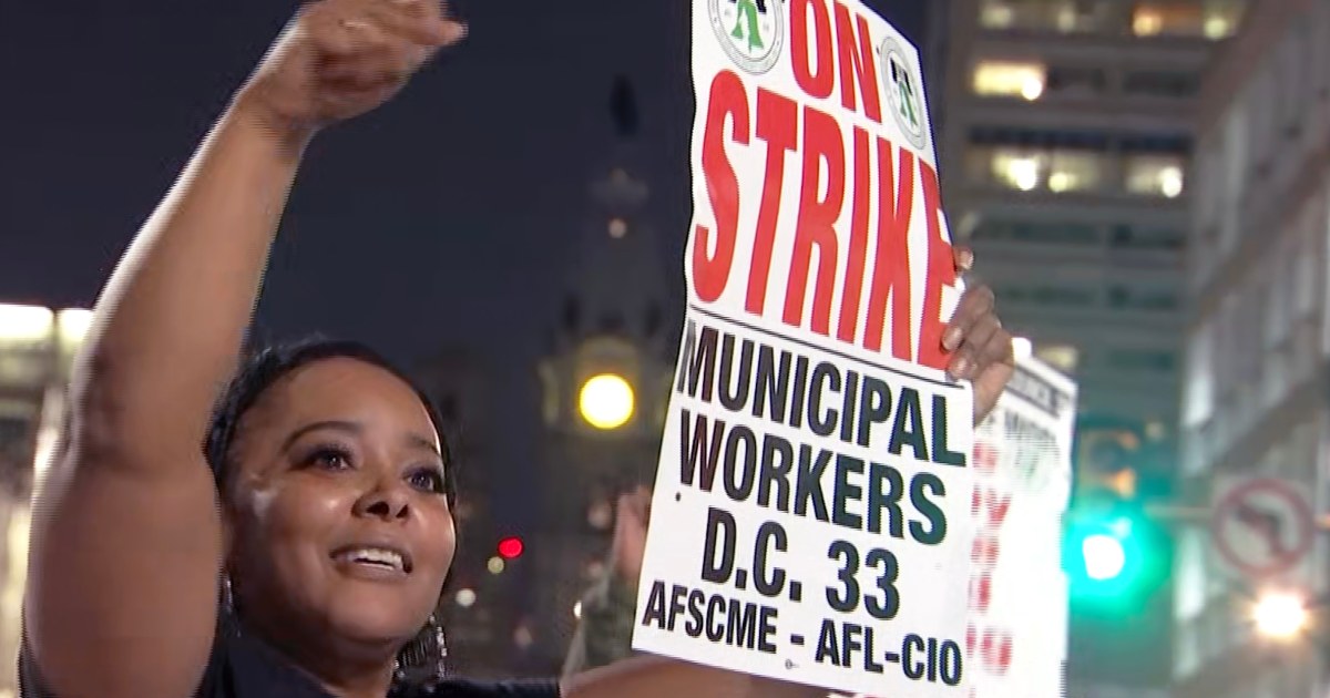 Philadelphia city workers strike after contract talks fail