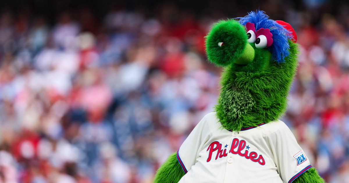 How do mascots like the Phillie Phanatic stay fresh in the summer heat ...