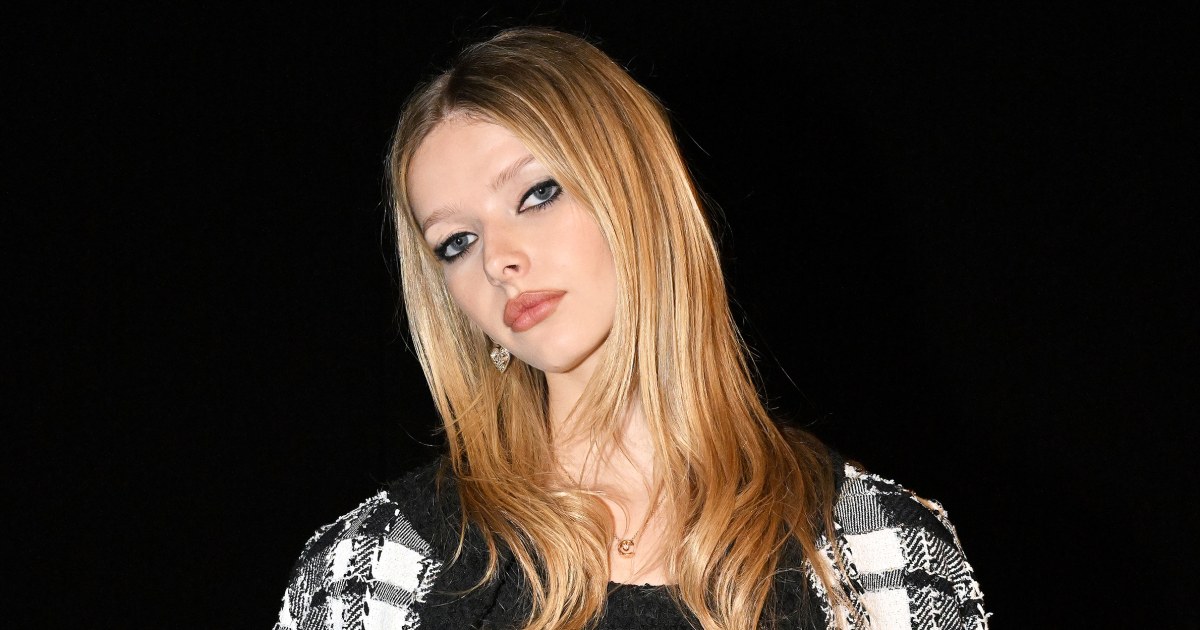 Apple Martin launches her modeling career with a series of selfies