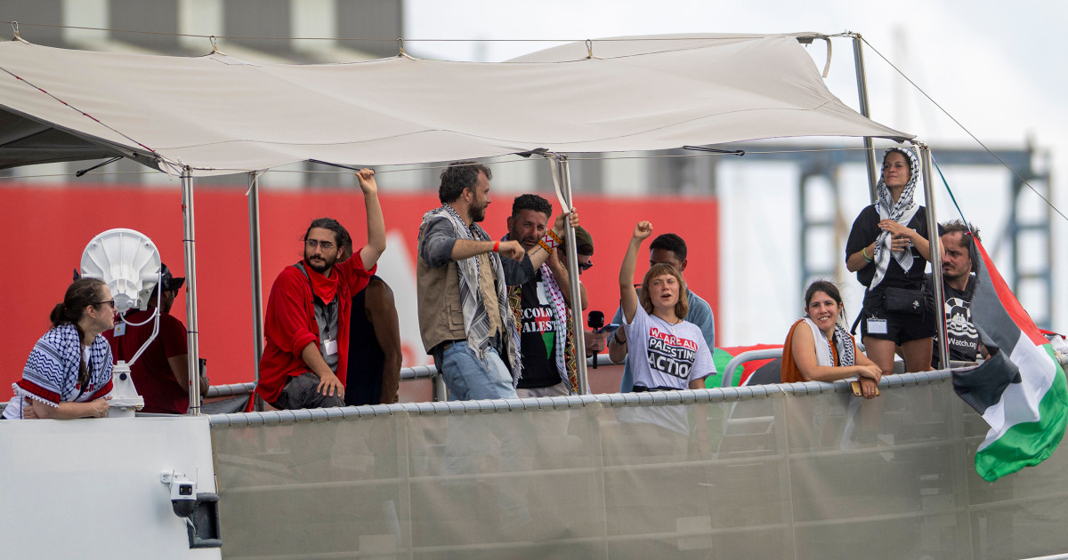 Israel deports Greta Thunberg and other Gaza Freedom Flotilla activists