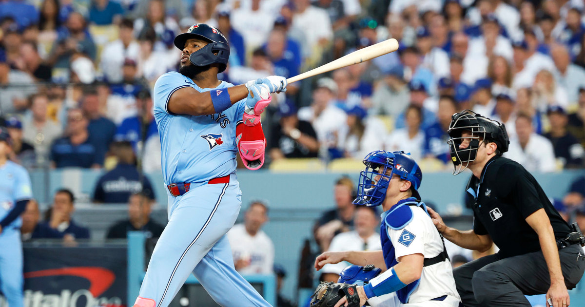 Blue Jays defeat Dodgers 6-2 in Game 4 to even World Series at two apiece