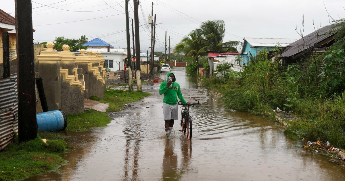 Jamaica braces for Hurricane Melissa and an ICE shakeup: Morning Rundown