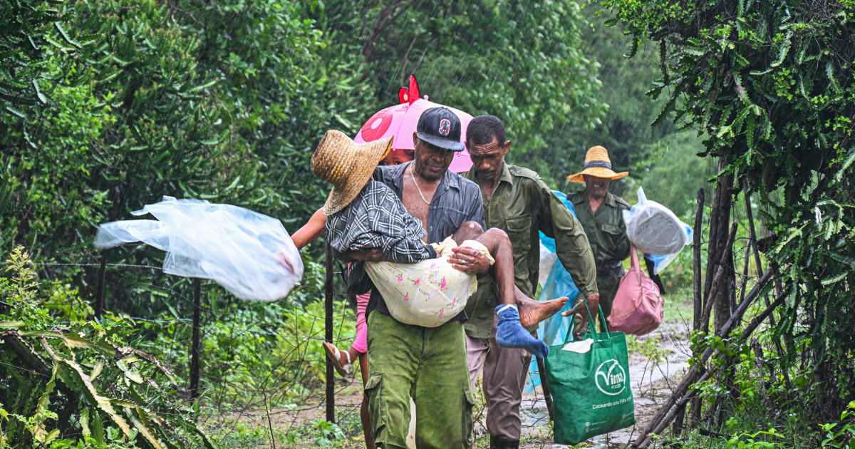 Hurricane Melissa live updates: Storm slams into Cuba as a dangerous ...
