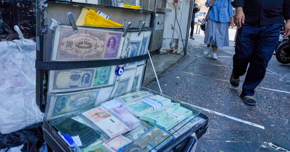 Iran's currency falls to a new low as nuclear sanctions squeeze its ...