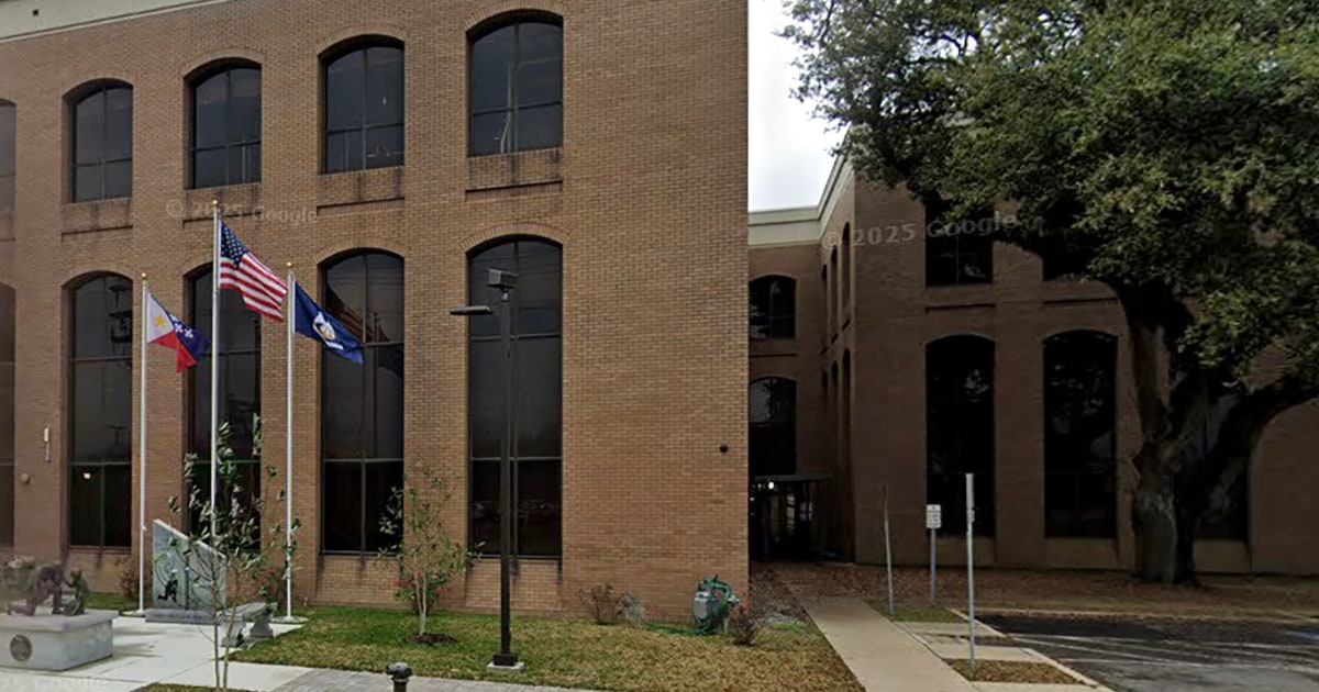 Police investigating shooting of Indiana judge and his wife at their home