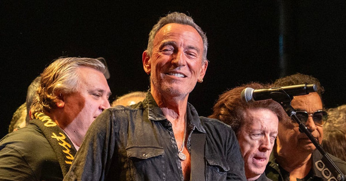 Bruce Springsteen dedicates song to Renee Good, decries crackdown on ...