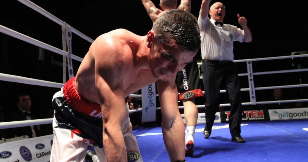 Boxer tastes the bitter tears of defeat