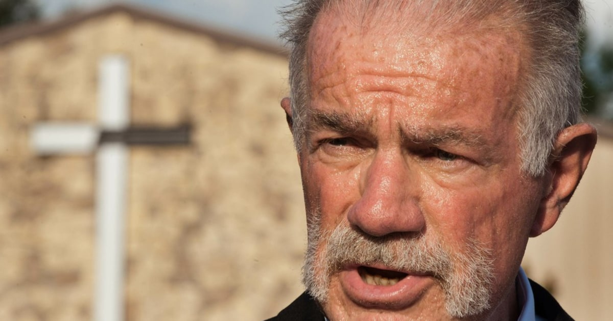 Terry Jones threatens (again) to burn Qurans