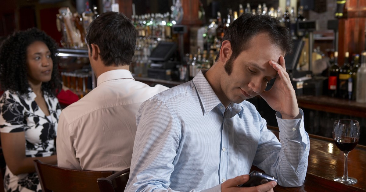 Cellphones stress you out in 4 ways, says study