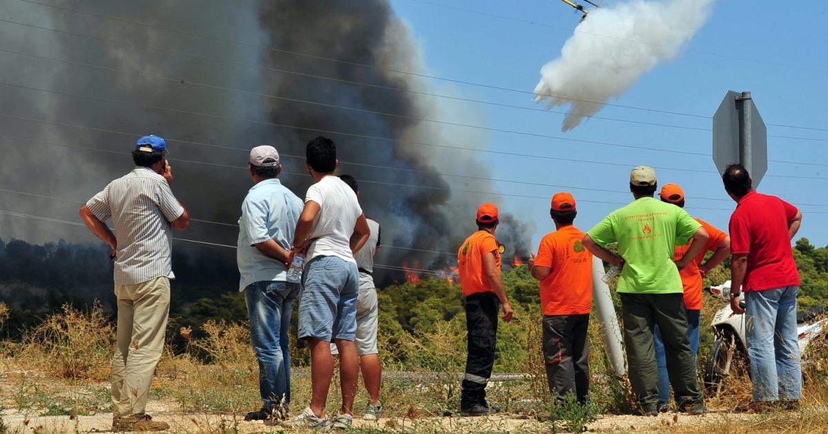 Wildfire on Greek island of Kos forces evacuations