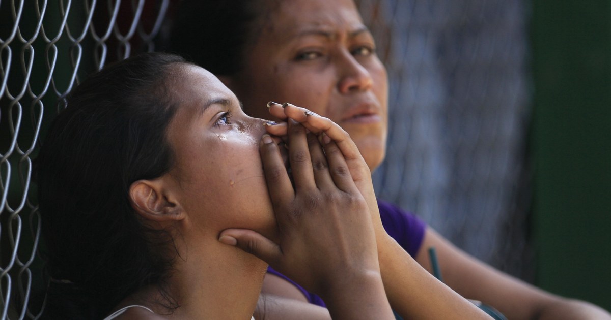 Relatives await news of inmate deaths in Yare I prison, Venezuela