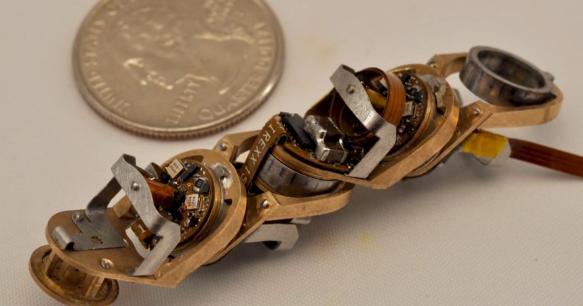 'Mechanical protein' robot will fold itself into any shape