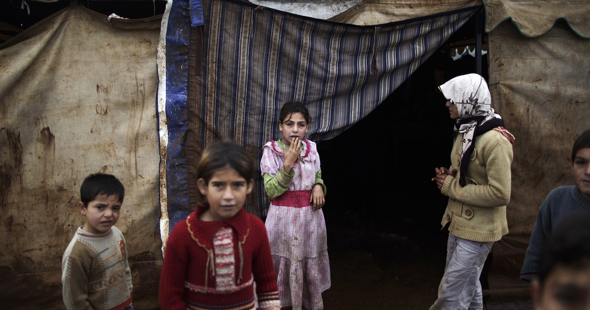 Winter brings more troubles for displaced Syrians