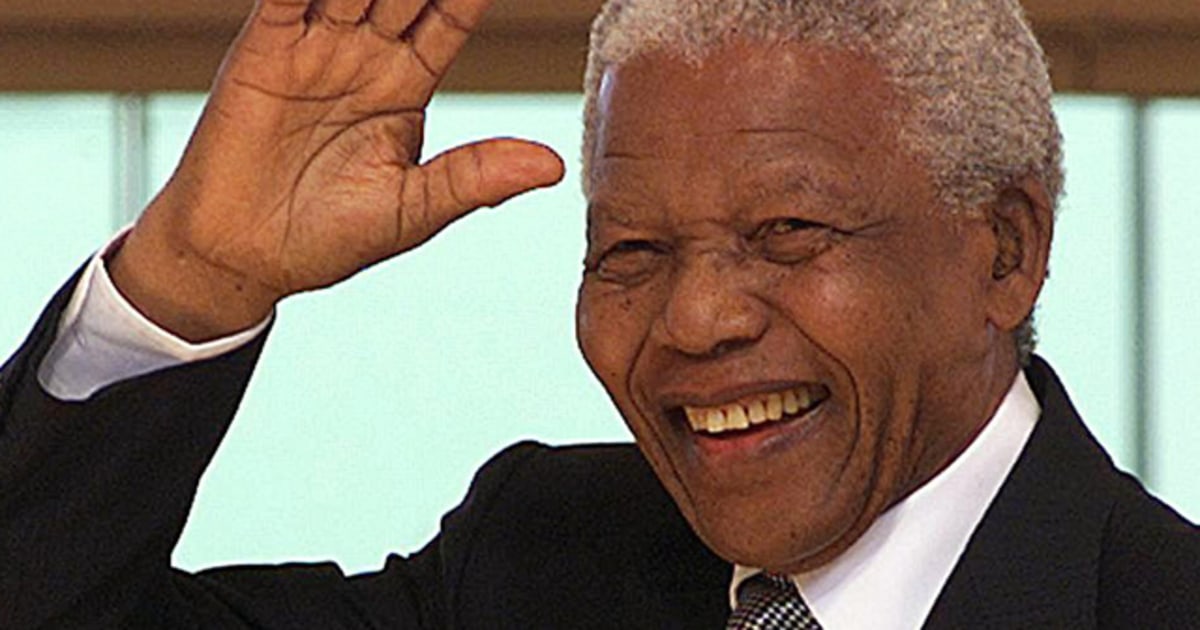 Mandela 'looking much better,' but remains in hospital