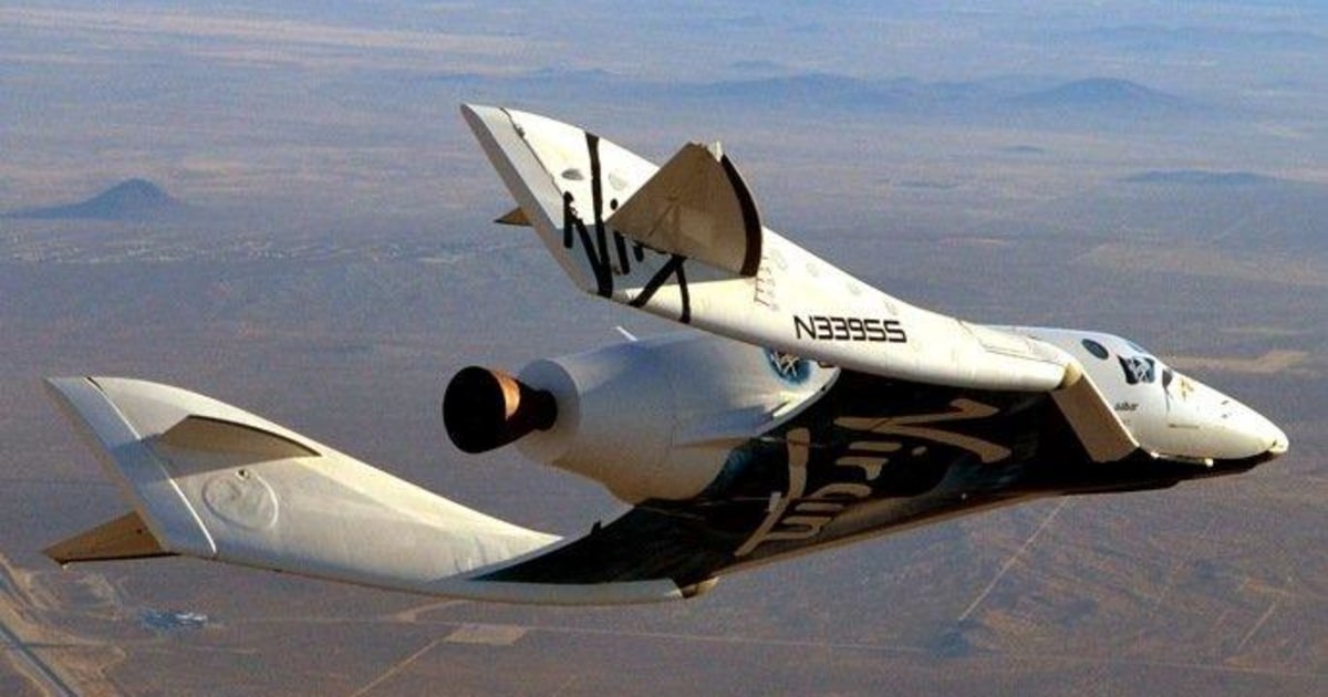 SpaceShipTwo straps on its engine