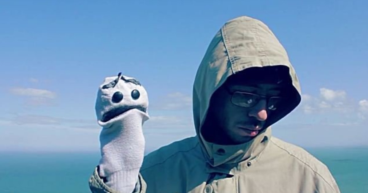 Sad sock puppet wins 'Portal 2' contest