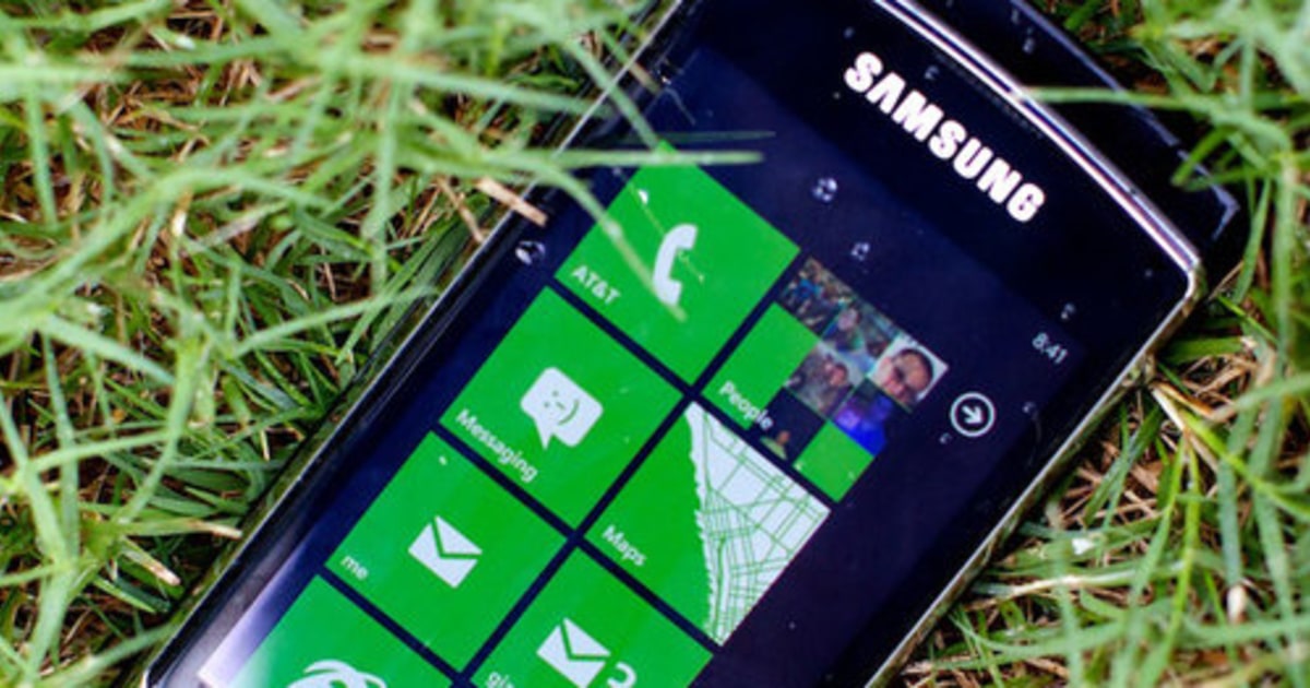 Win Phone 7 debuting Oct. 11 with AT&T exclusive