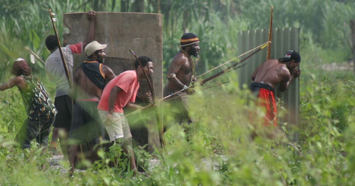 Arrows fly as tribal clashes break out in Indonesia's Papua