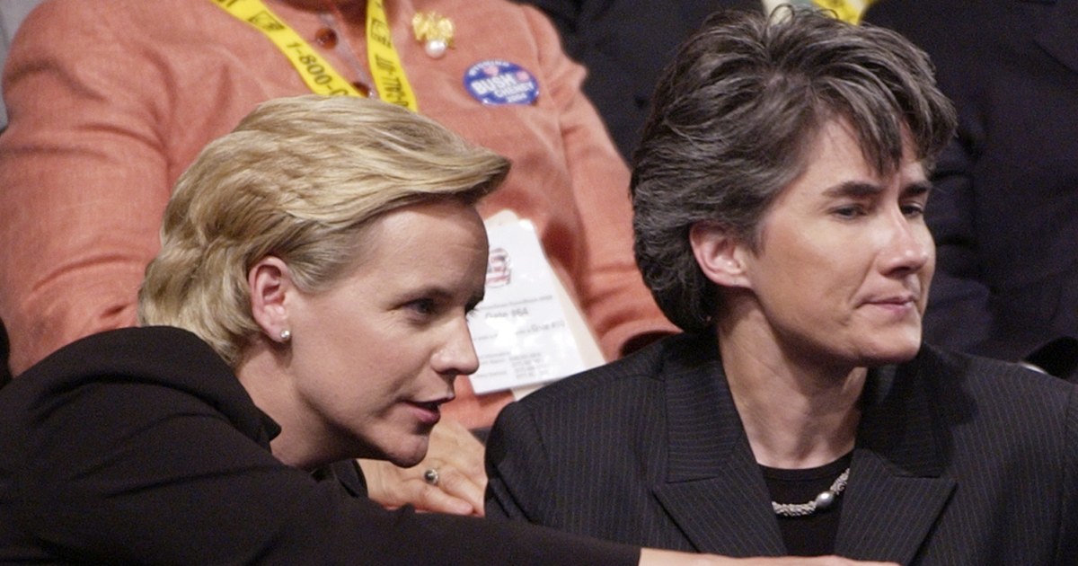 Mary Cheney, daughter of former vice president, marries longtime girlfriend