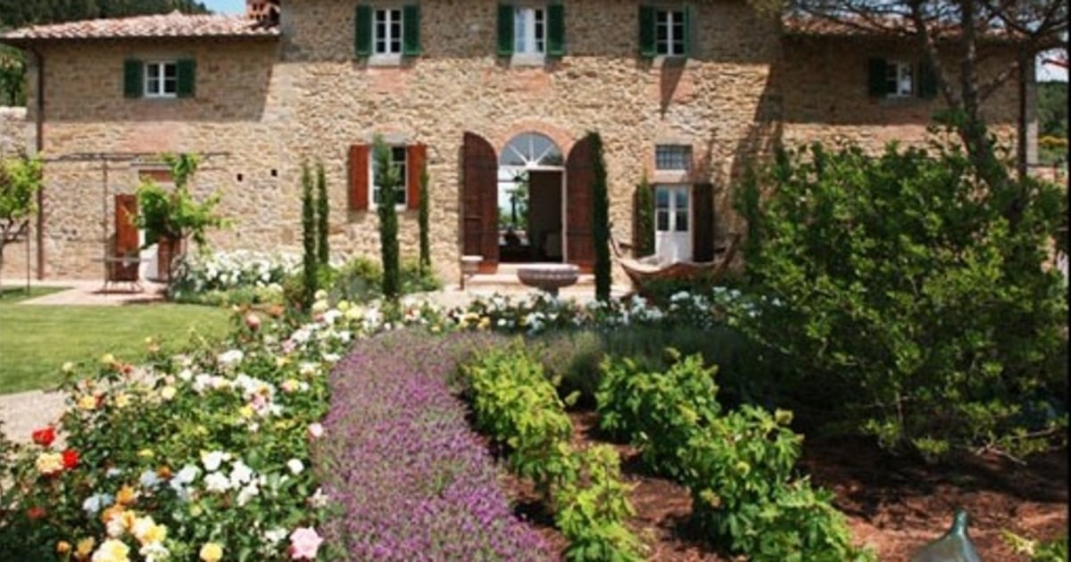 'Under the Tuscan Sun' villa goes on the market