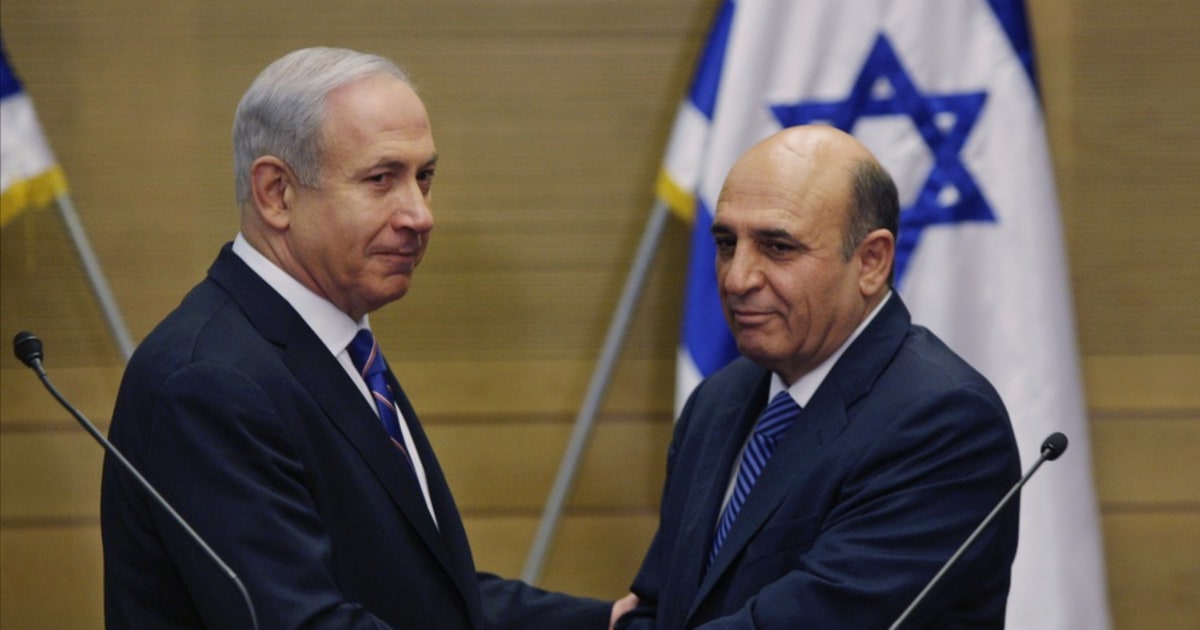 What does Netanyahu hope to achieve with unity deal?