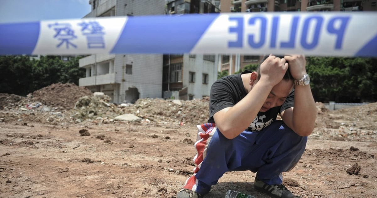 Chinese woman leaps to her death in housing dispute