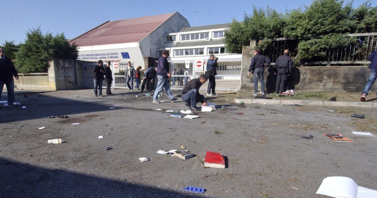 Explosion at school in Italy kills one, injures six students
