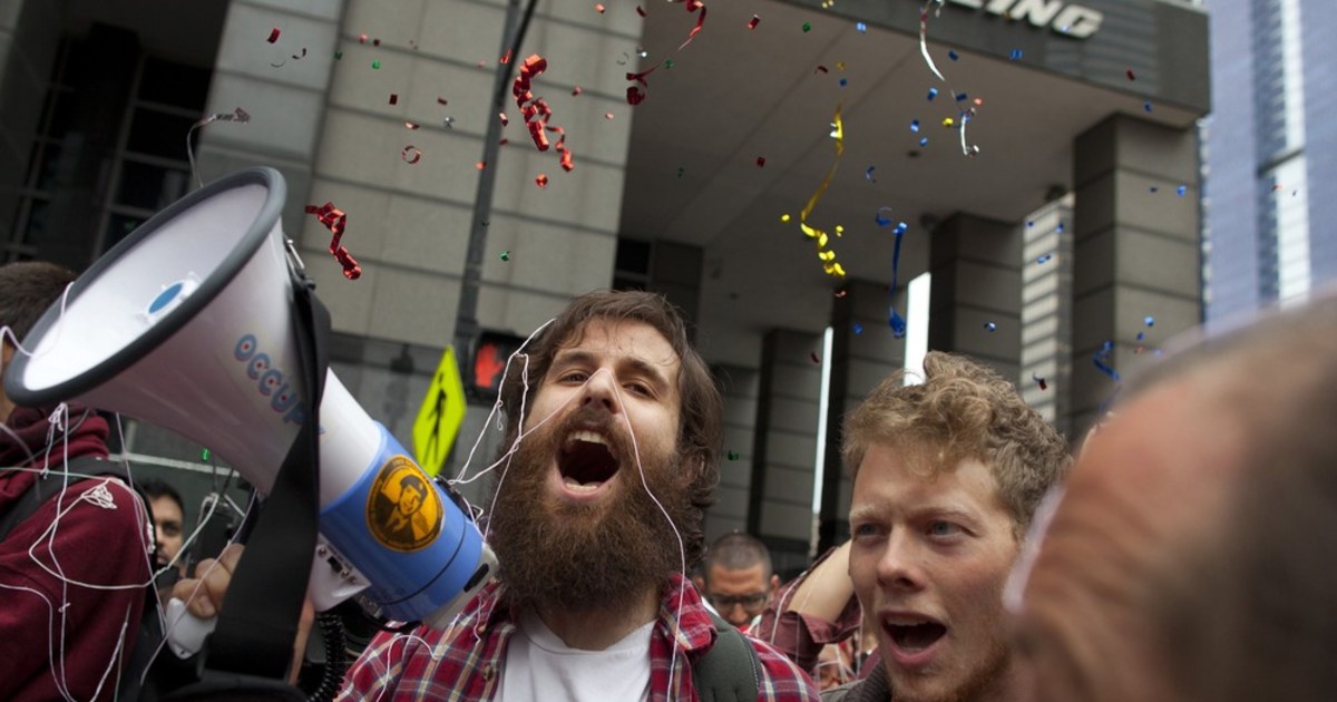 Protests dwindle at Boeing headquarters as NATO summit concludes in Chicago