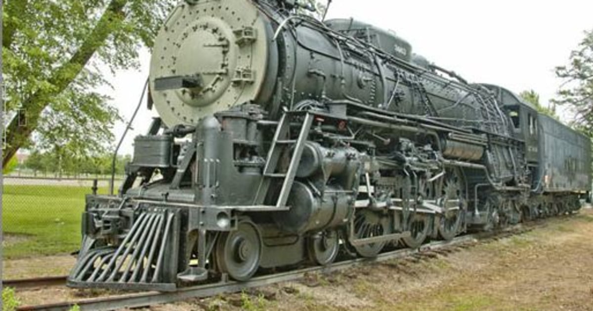Classic 1937 steam engine soon to run carbon-free