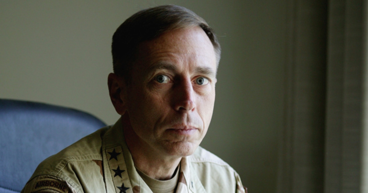 David Petraeus: Battlefield 'hero' and savvy Washington insider