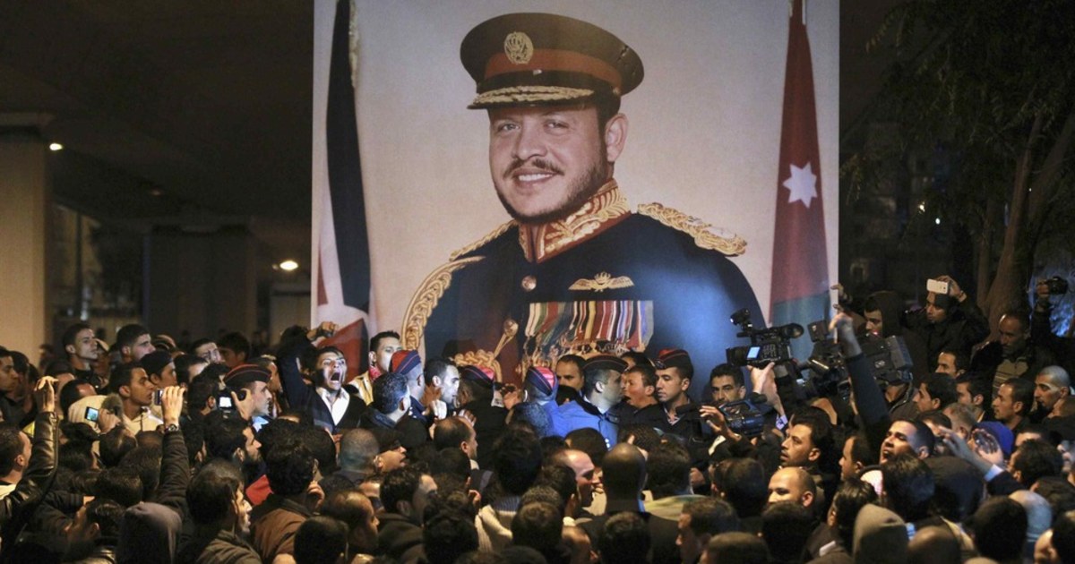 Thousands chant 'revolution' in rare protest against Jordan's king