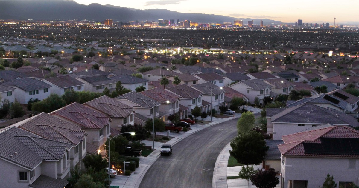 Nevada, Illinois among states that can't pay their bills